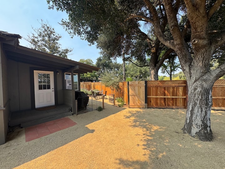 Lavender Carriage House - Los Olivos, CA