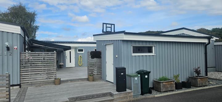Enplans Radhus Nära Havet Med Bra Kommunikationer - Gothenburg