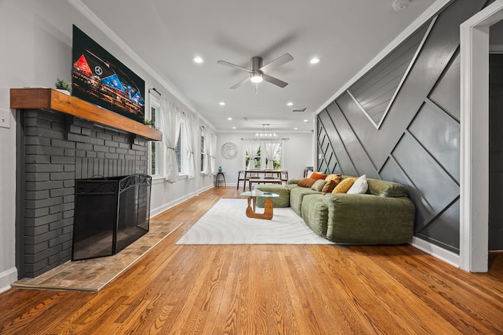 Grant Park Home | 5br W/ Yard, Zoo & Downtown Atl - Atlanta, GA