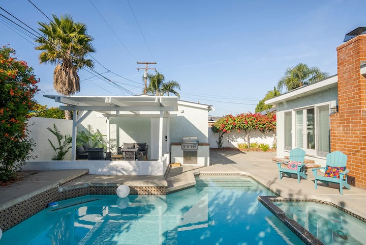 Ocean Court | Heated Pool | Huge Living Area|games - Long Beach, CA