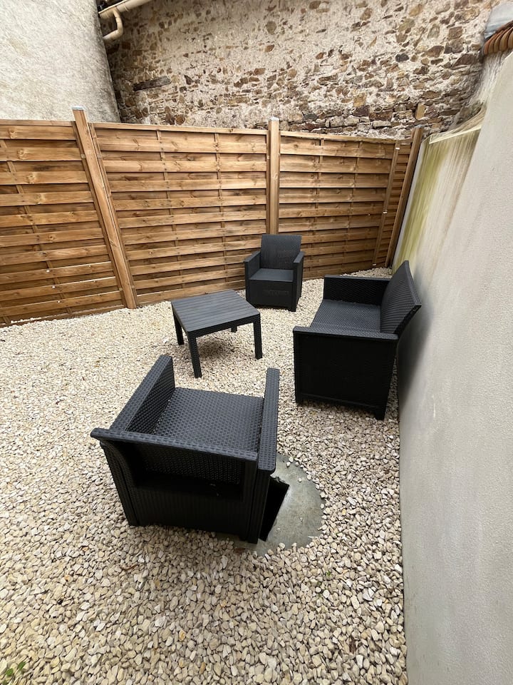 Superbe Logement Rénové Avec Jardin - Bouguenais