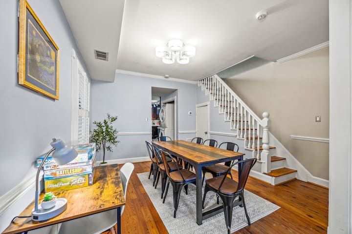 Mins To Dc* Free Parking* Walk To Metro* Game Room - Alexandria, VA