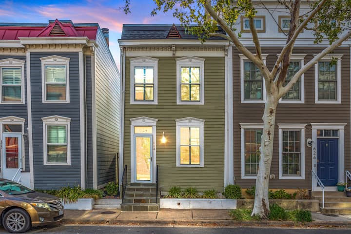 Historic Old Town 3br • Walk Metro | Free Parking - Alexandria, VA