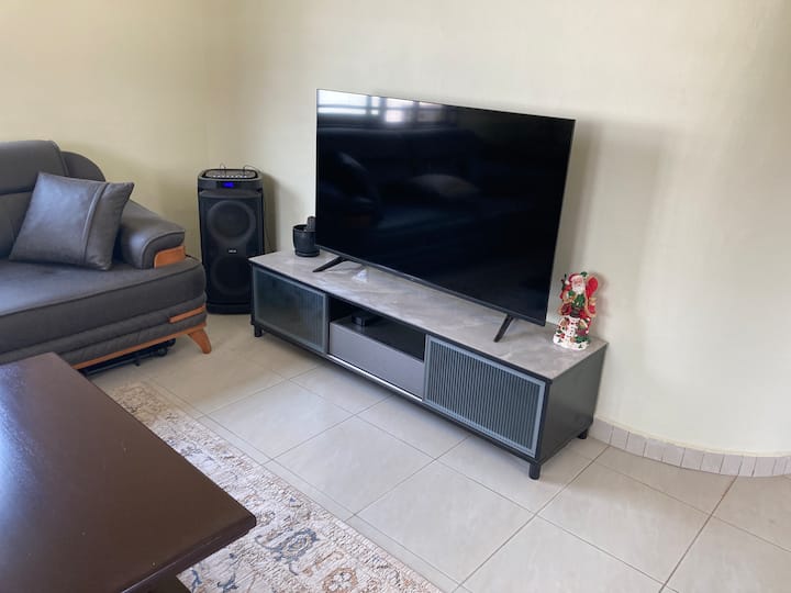 Complete 2br Home In Salem Estate (2 Guests) - Accra