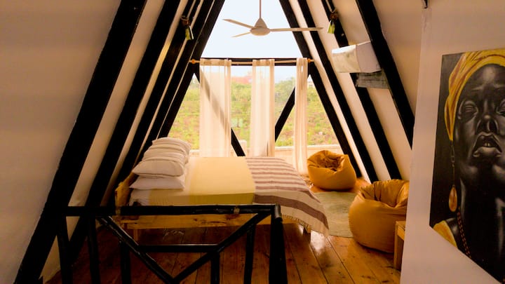 Eco A-frame Retreat • 2 Queen Beds • Near Nungwi - Tanzanie