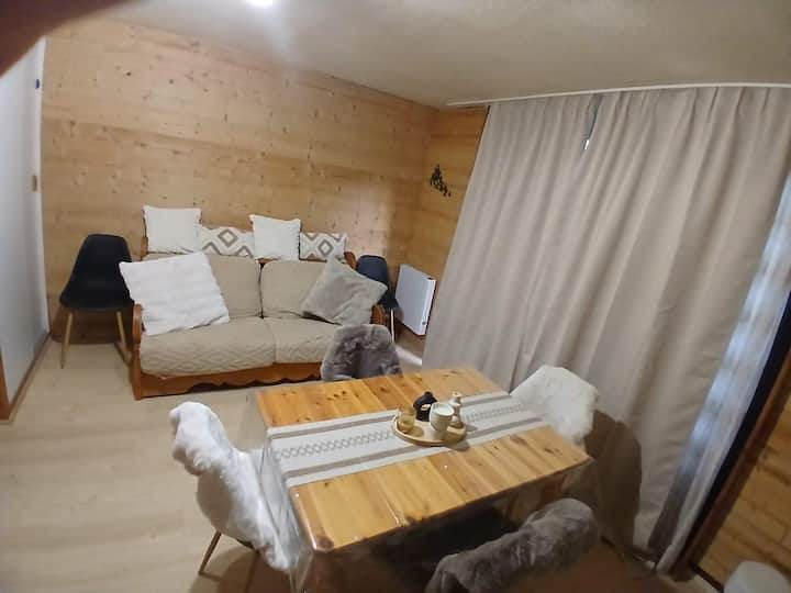 Le Corbier Appart 6 Personnes Au 1er Etage. - Le Corbier