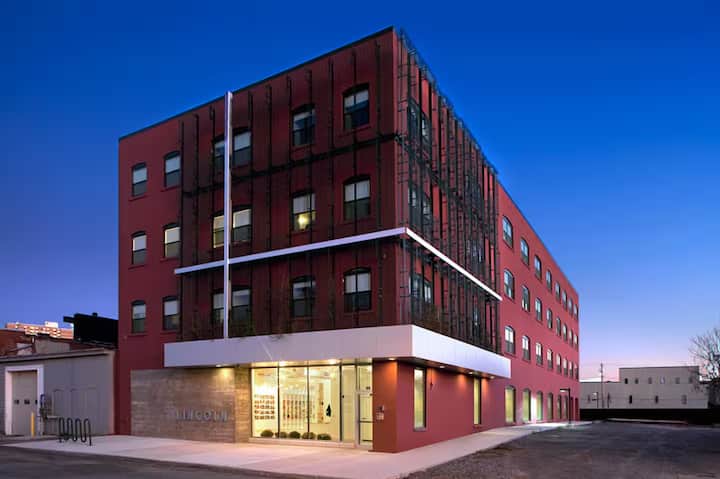 Huge Open Loft! - Liverpool, NY