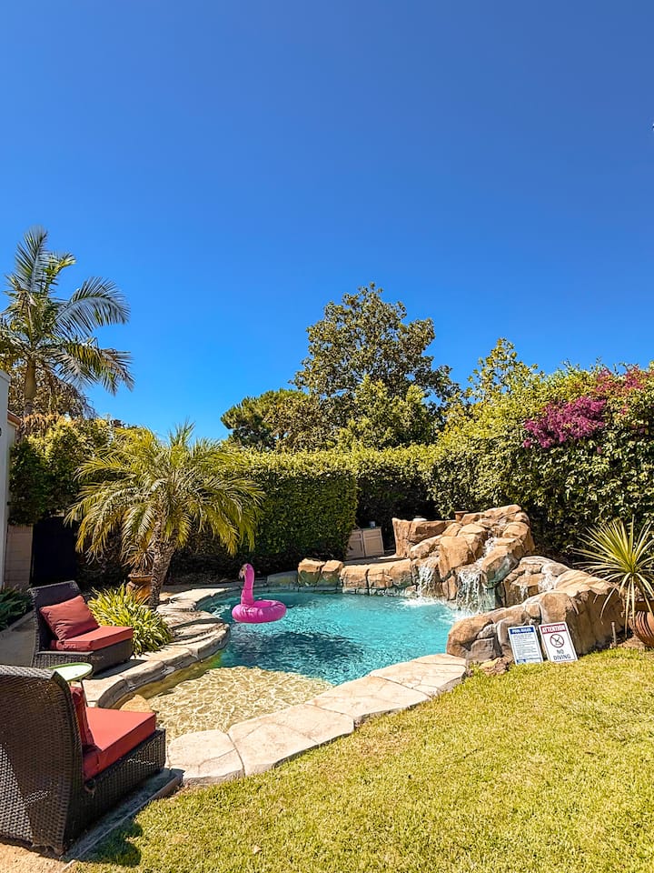 Luxury Resort Private Pool Near Disney - Orange County, CA