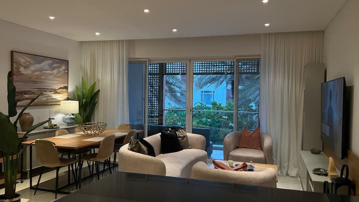 Garden&pool View~2bhk(thewalk) - Muscat