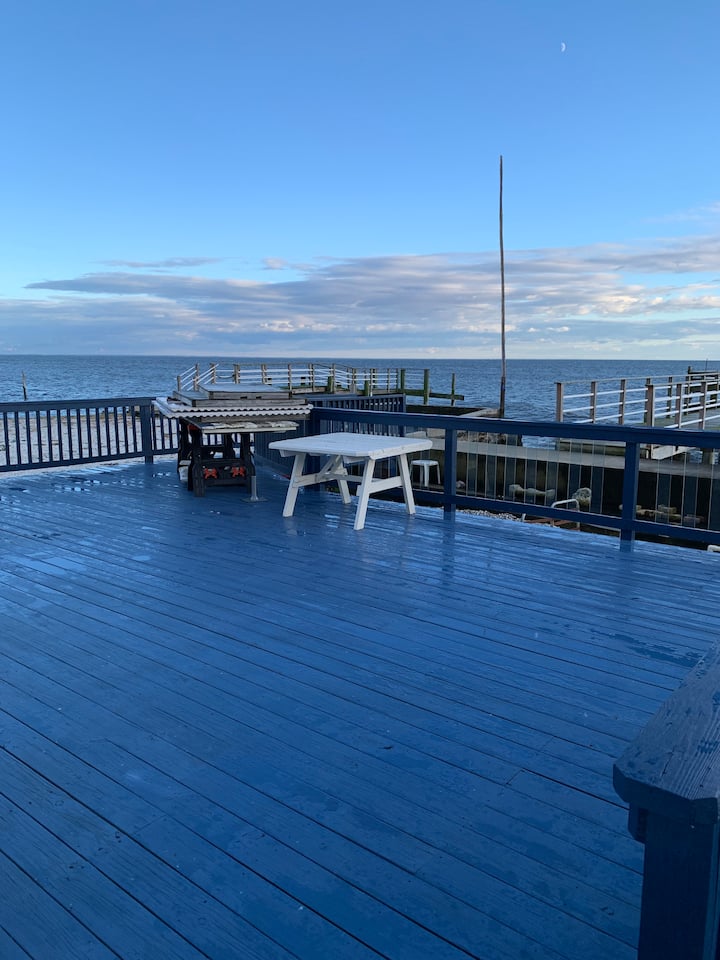 Cute Home With Amazing Views! - Commercial Township, NJ