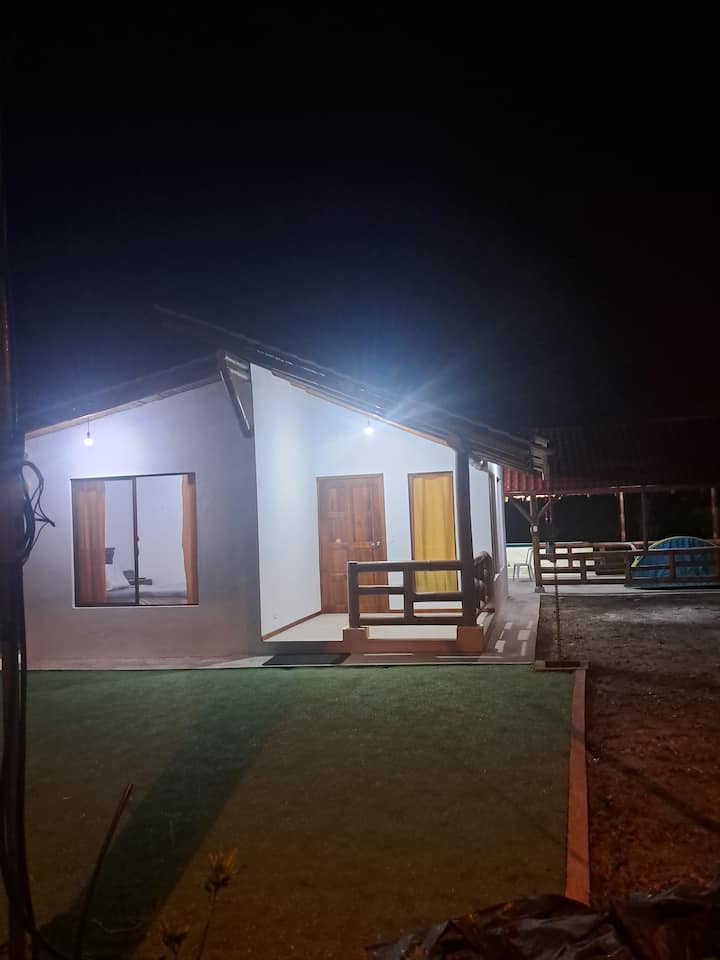 Casa Vacacional En Puerto Quito - Puerto Quito