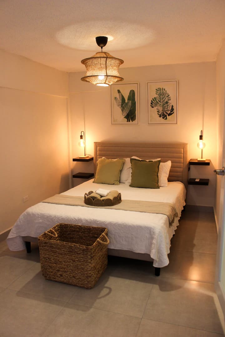 Suite Near Condado & Old Sj- Includes Generator - San Juan, Puerto Rico