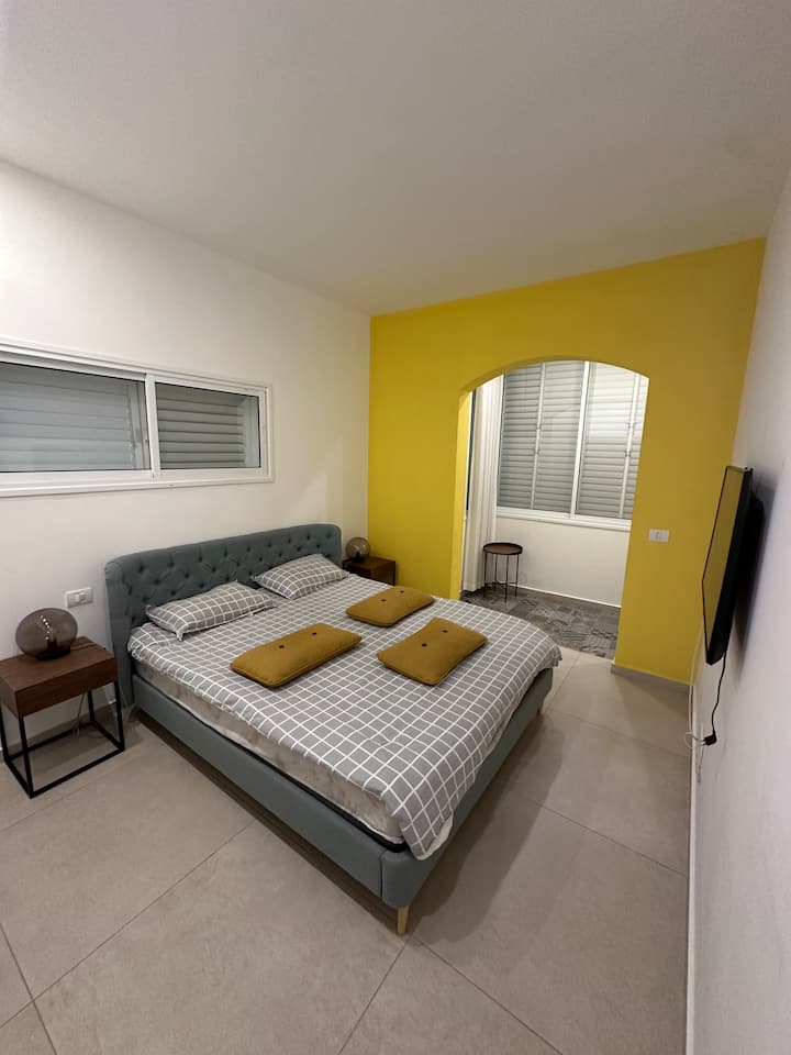 Fully Furnished Apt In Prime Location. Fit For 5 - Telavive