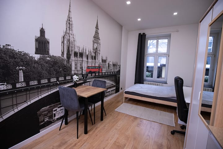 Spacious, Well-equipped Flat; Near Old Town - Kraków