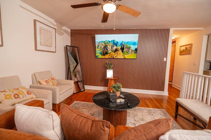 The Ubs Guest House - Rosedale - Queens NY