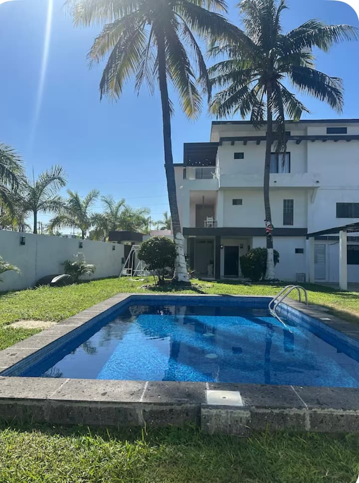 Alojamiento Con 2 Recámaras Grandes - Tampico