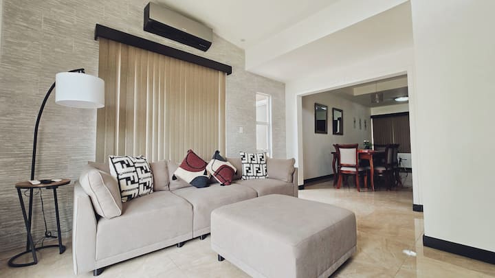 Casa Tranquila
Cozy 3br Home W/pool La Guacima - La Garita