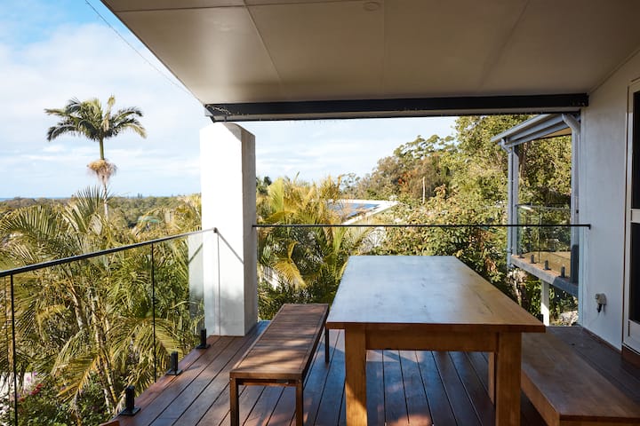 Views Of Pacific Paradise - South Golden Beach