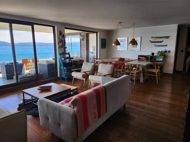 Gran Departamento Primera Línea - Villarrica