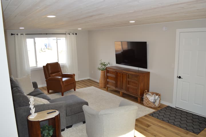 House At East Lake Okoboji - Spirit Lake, IA