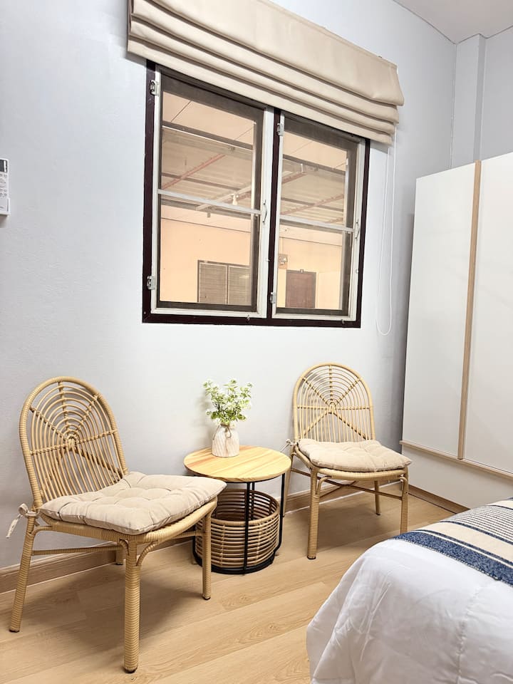 A Stunning Room, Modern Style, Close To The Lake. - Khon Kaen