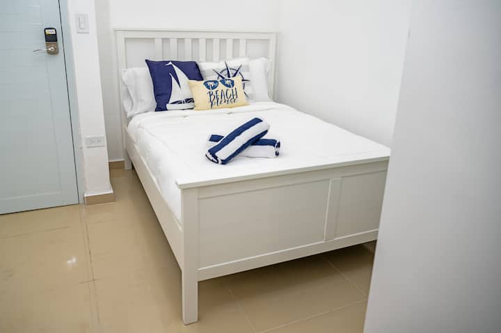 Newest Beach Front Casa W/pool 3 - Levittown