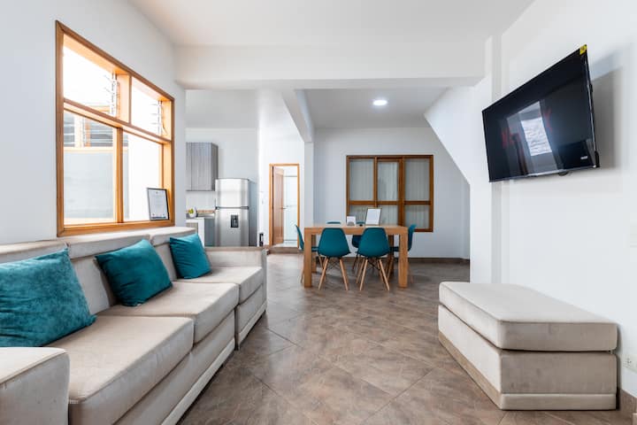 Tu Hogar Ideal En Laureles - Medellín, Colombia