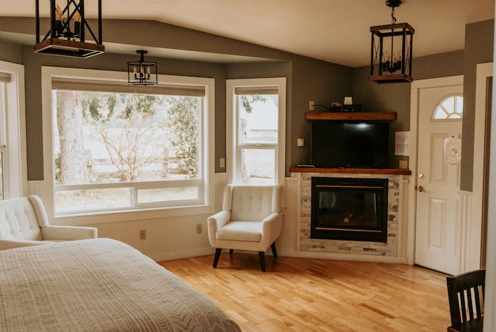 Miller Tree Inn / Cullen House - Forks, WA