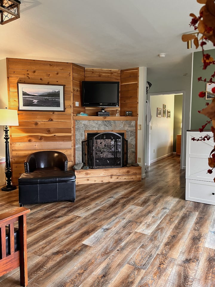 Miller Tree Inn / Cullen House - Forks, WA