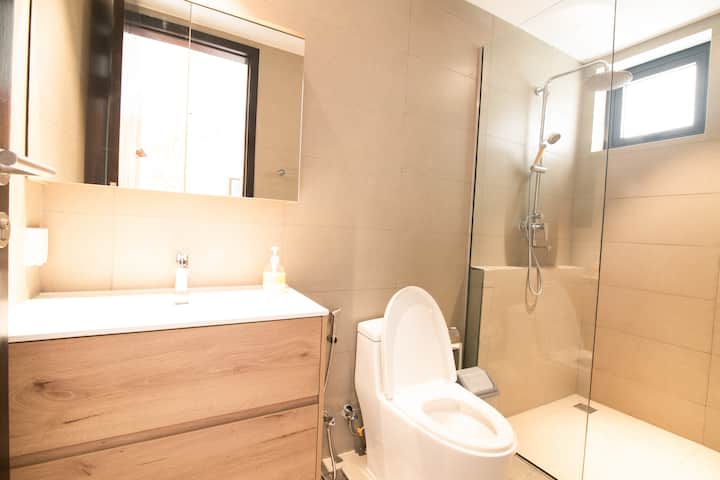 New|bright 2br Condo; Pool, Cafe - Cambodia