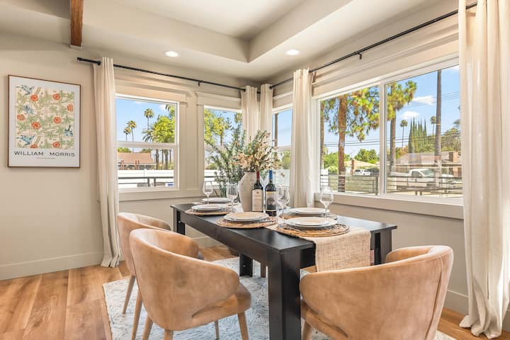 The Chic Riverside Gem: Close To Downtown & All - Riverside, CA