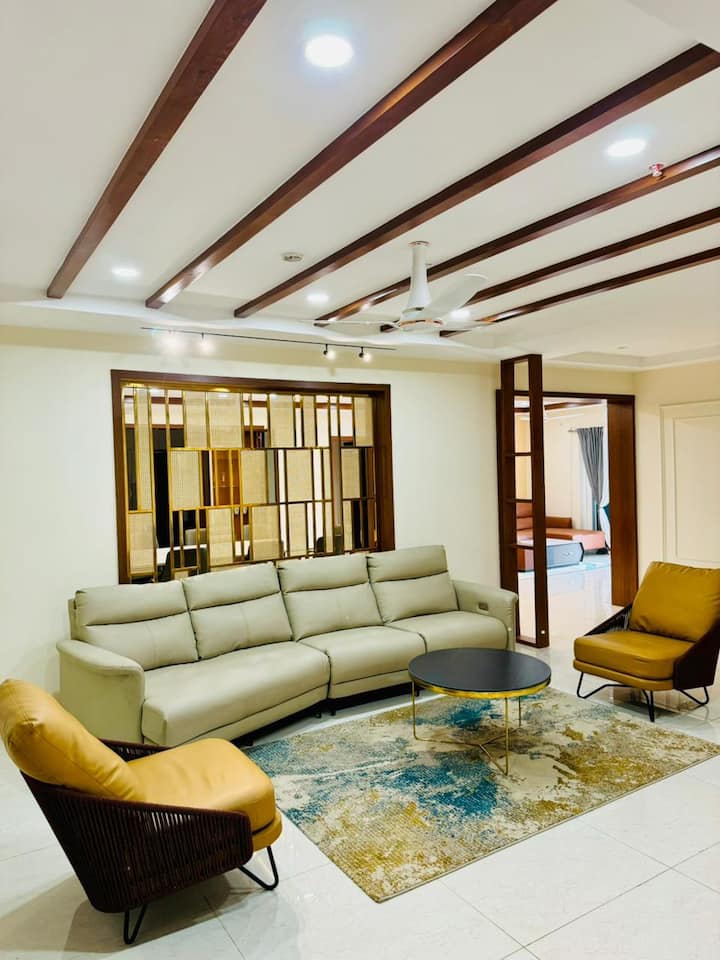 Luxury Villa In Nanakramguda - Hyderabad