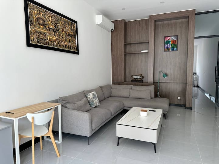 Whole Flat 24h Security - Phnom Penh