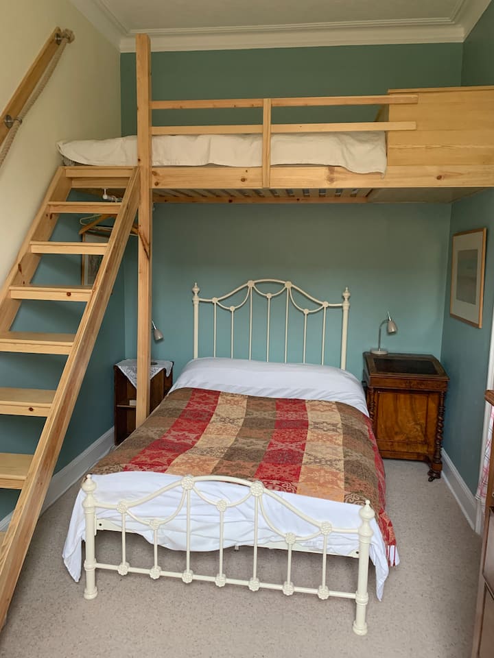 Cosy Double Bedroom In Trinity - Edinburgh