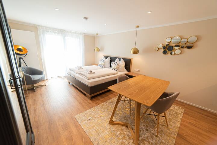 Gold Suite Mit Balkon - Heilbronn