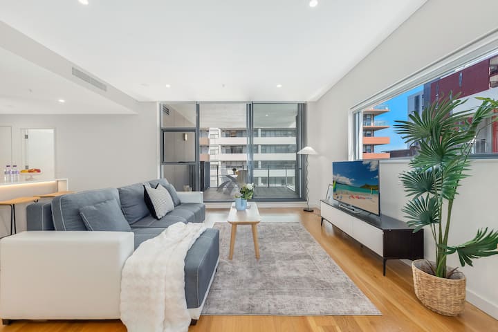 Spacious 2brd Apt With Pool & Close To Metro - ホーンズビー