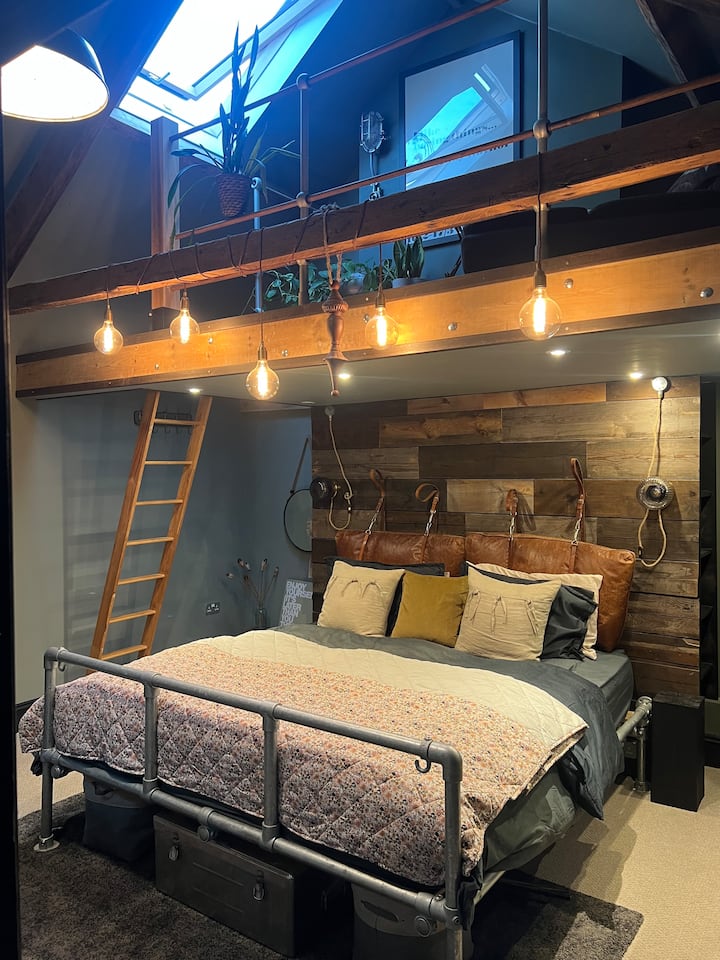 Walk/rest/retreat@quirky Haven - アッシュバートン