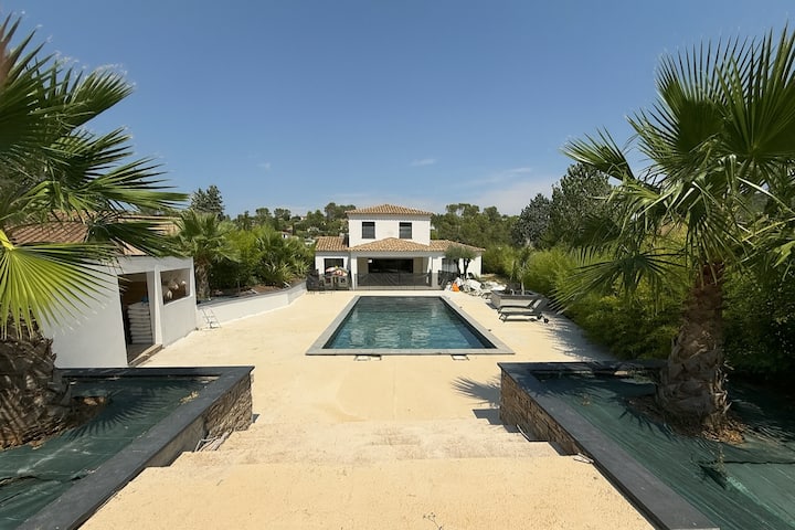 Villa Noélya Avec Piscine - Toulon