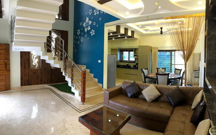 Cascade Villa Spacious 5bhk Luxury  Villa - Bangalore