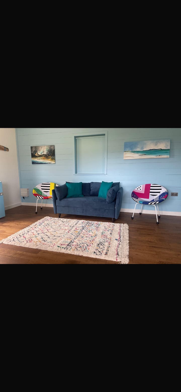 Skye Blue Bothy - Mallaig