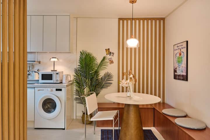 Kpop Demon Hunters 낙산공원 5분 혜화 대학로 한성대입구10분 동대문10분 - Séoul