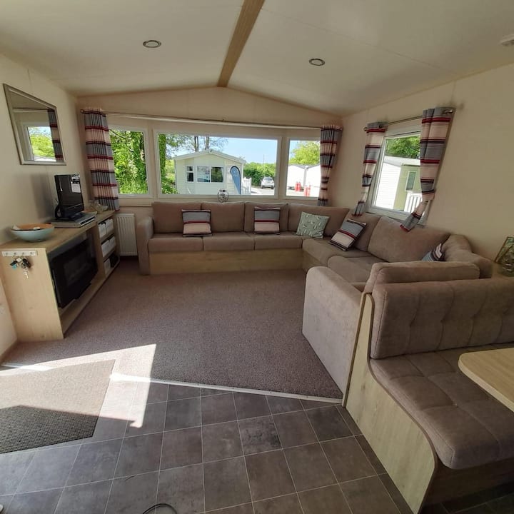 Parkdean 6 Berth Caravan - Port Isaac
