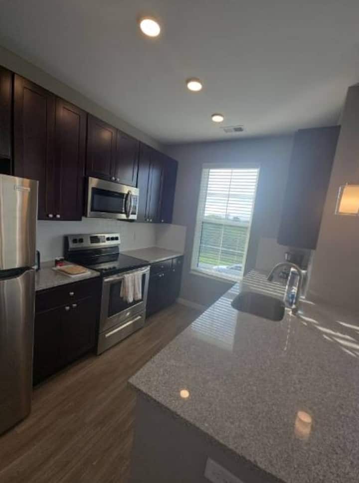1br Walk To Shops & Dining - Fantasy Farm, Middletown
