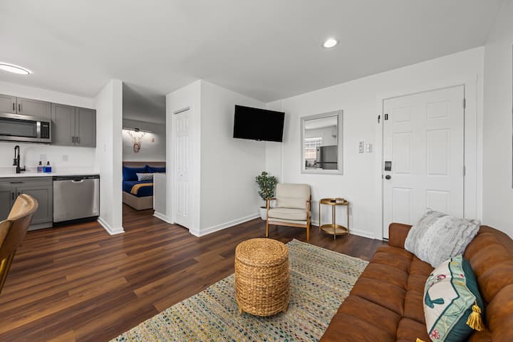 New Fresh Studio Near It All, Shops And Eats 5 - Memphis, TN