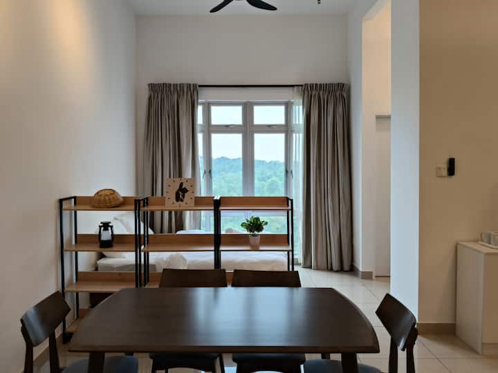 Sweet Home Manhattan Mount Austin Jb 2-8px Netflix - Johor Bahru