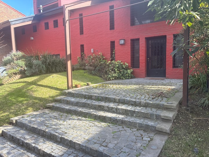 Cómoda Casa En La Horqueta - Bella Vista