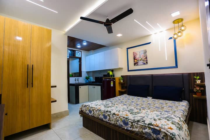Explorer Flat -1 - Gurugram