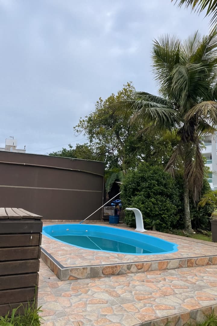 Casa Gavião Com Piscina Bombas! - Bombinhas