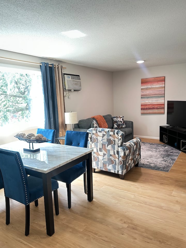 Your Very Own Apt In Saint Cloud Near Scsu - Clear Lake, MN