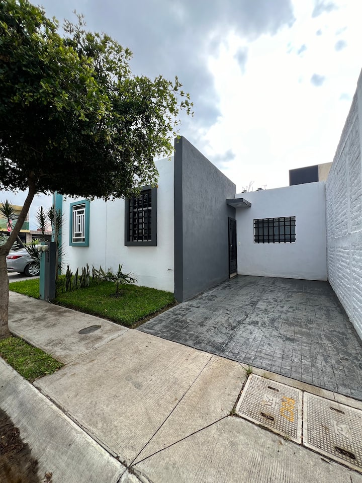Casa Ideal + Internet Rápido - Ciudad Guzmán